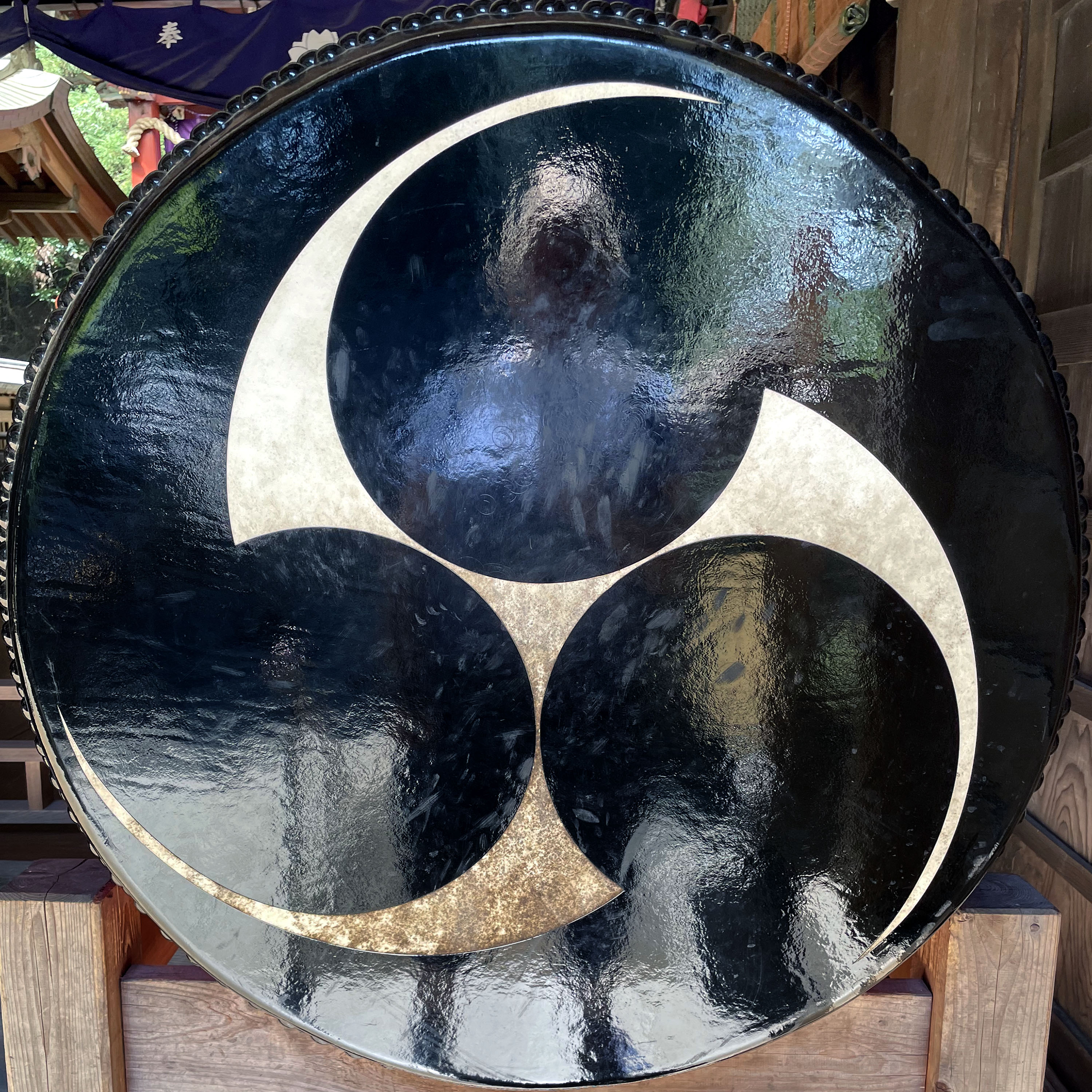 A Taiko With A Mitsudomoe Round | Round Museum